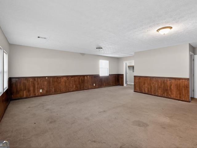 8802 Churchill Place