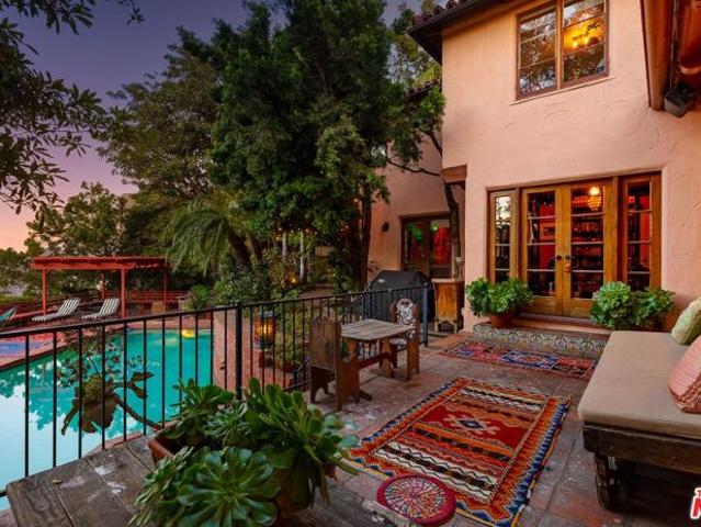 8803 Appian Way, Los Angeles, CA 90046