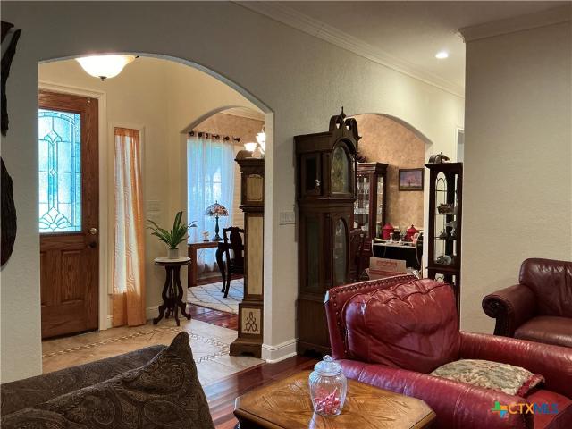 8803 Hampton South Court
