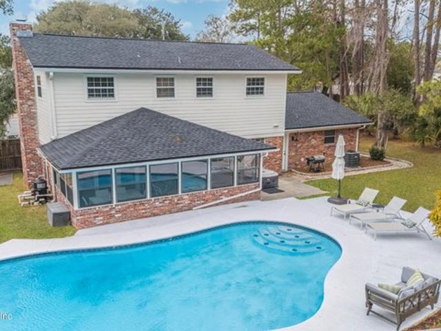 8803 Yorkshire Ct, Jacksonville, FL 32257
