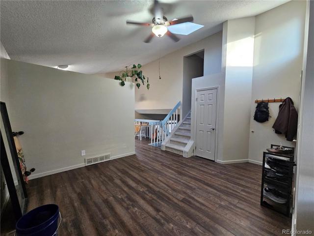 880 Crandall Drive