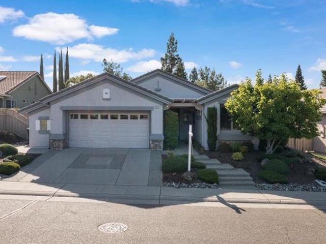 880 Anton Ln, Lincoln, CA 95648
