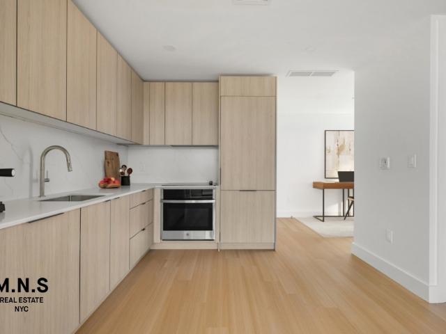 880 Atlantic Avenue 5 C
