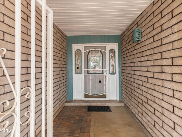 880 e mimosa circle