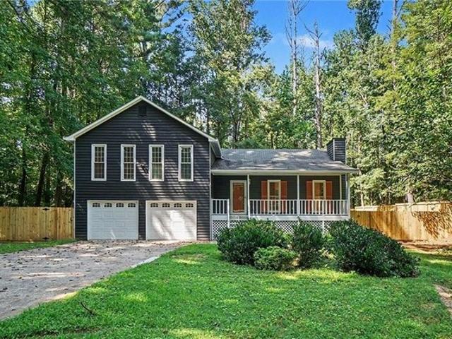 880 Faye Dr NW, Kennesaw, GA 30144