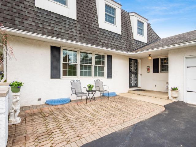 880 Lynbrook Road