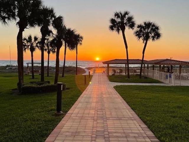 880 Mandalay Ave #S602, Clearwater, FL 33767