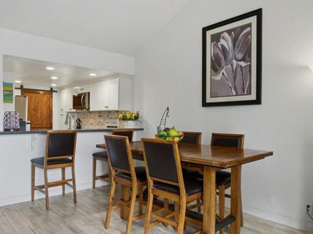 880 N Winchester Boulevard 205