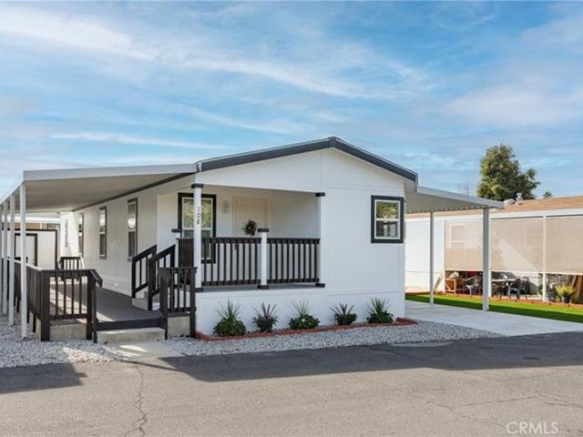 880 N Lake St Spc 108, Hemet, CA 92544