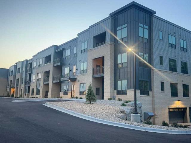 880 N Main 1 Bedroom Apartment for Rent at 880 N Main St, Oregon, WI 53575