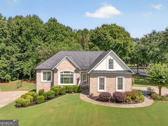 880 Providence Club Dr, Monroe, GA 30656