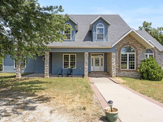 880 Roberts Ridge Road