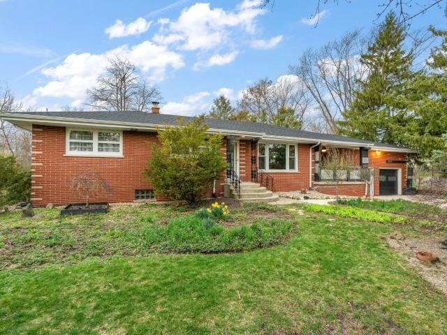 8814 Lee St, Crown Point, IN 46307 | MLS #836386 | Compass