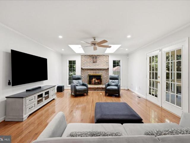 8814 Surrey Court