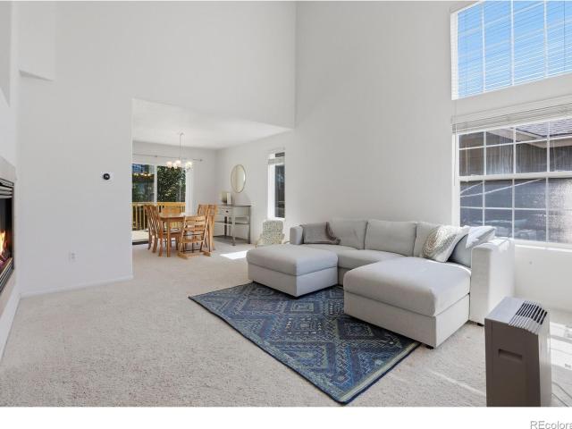 8814 S Field Court