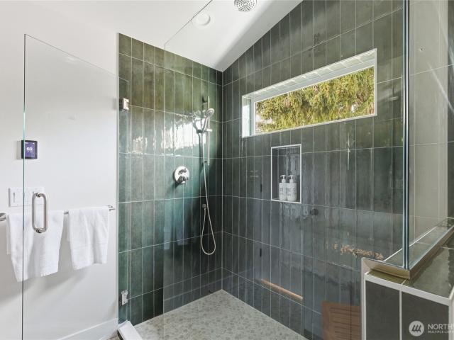 8815 Densmore Ave N, Unit B, Seattle, WA 98103 | MLS #2513