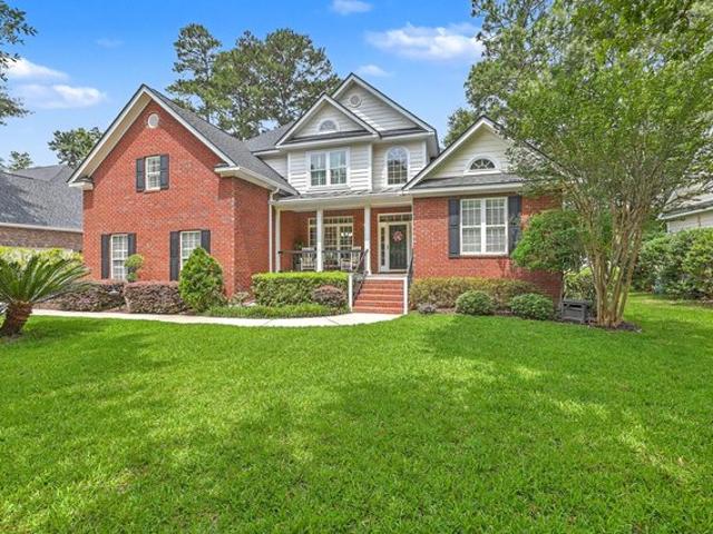 8815 E Fairway Woods Cir, North Charleston, SC 29420