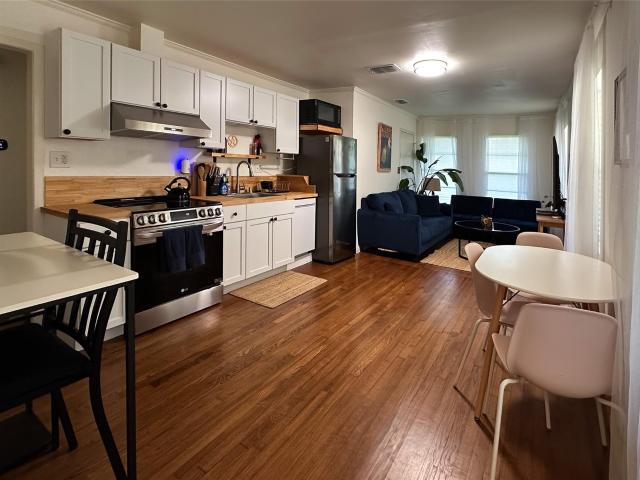 8815 georgian dr # b