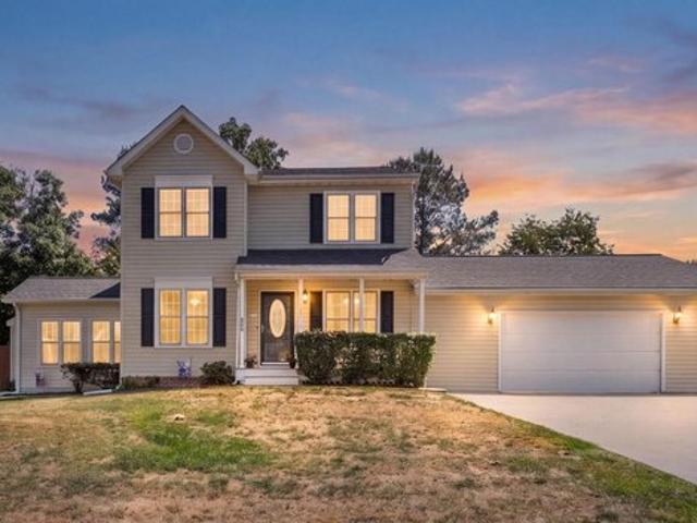 8815 Henly Ct, Fredericksburg, VA 22408