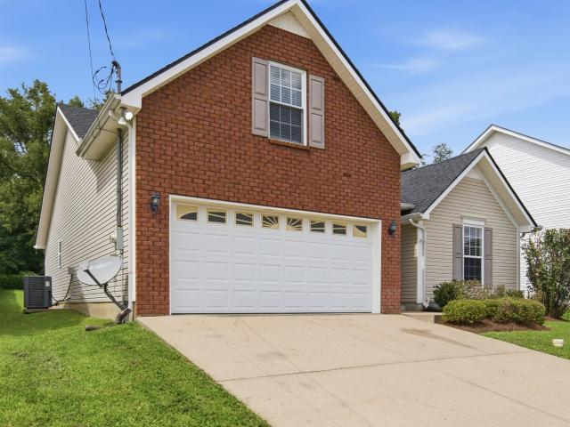 8816 Cressent Glen Ct