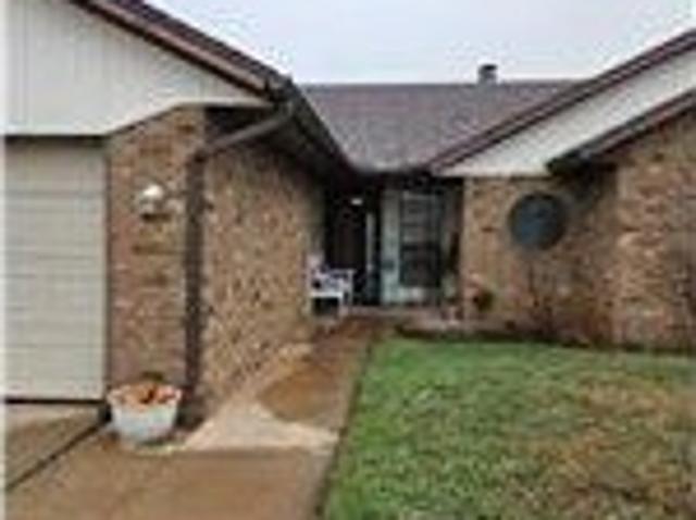 8816 Dena Ln, Oklahoma City, OK 73132