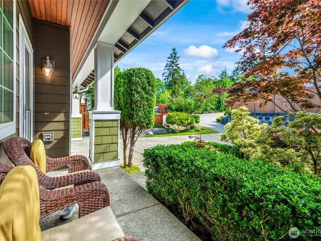 8816 81st Drive NE