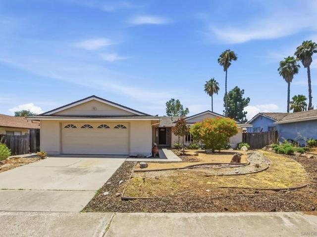 8817 Annandale Way, Santee, CA 92071