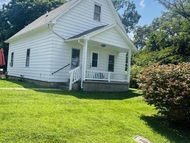 8817 W Gardner Rd, Bloomington, IN 47403