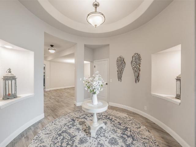 8817 White Rock Lane