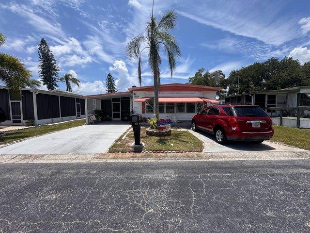 8818 Moran Ln, Tampa, FL 33635