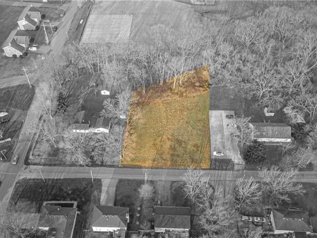 8818 N Main Street