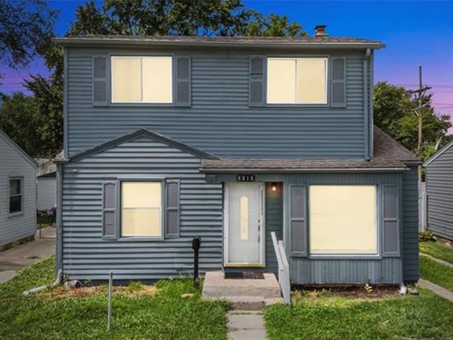 8818 Clippert St, Taylor, MI 48180