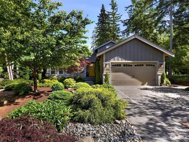 8818 Goldeneye Ln, Blaine, WA 98230