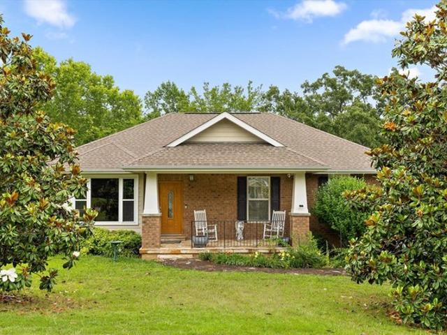 8818 Lazy River Dr, Harrison, TN 37341