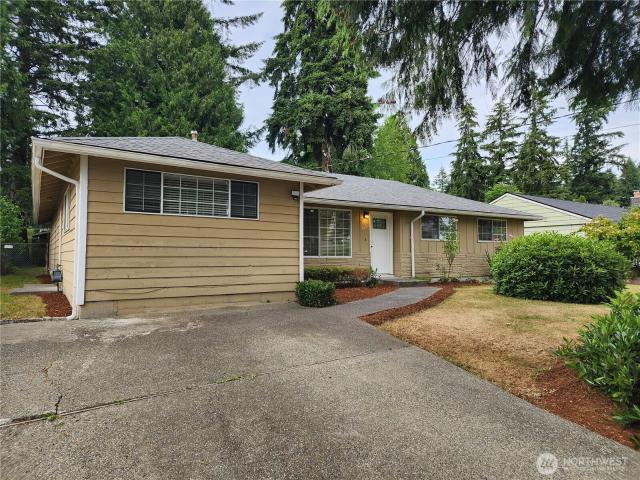 8810 NE 187th Street