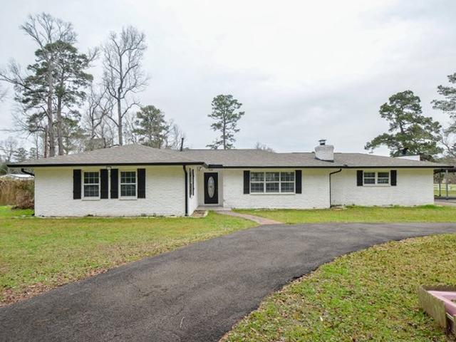 8810 Dogwood Dr, Tomball, TX 77375