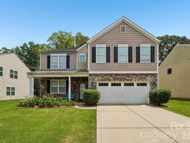 8810 Gray Willow Rd, Charlotte, NC 28227