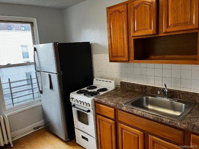 8810 th Street 2 R