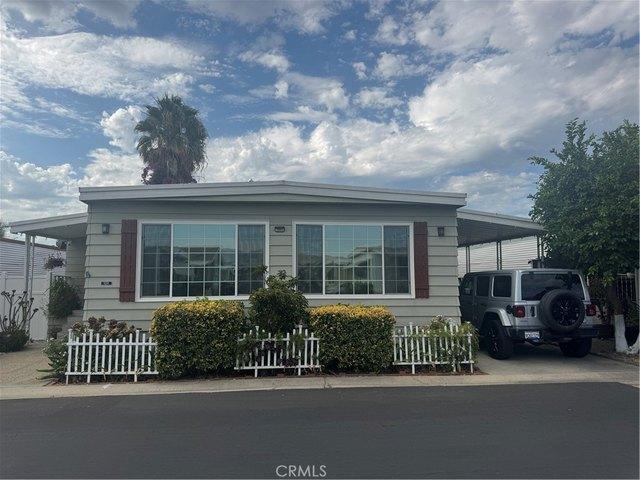 8811 Canoga Ave Spc 109, Canoga Park, CA 91304