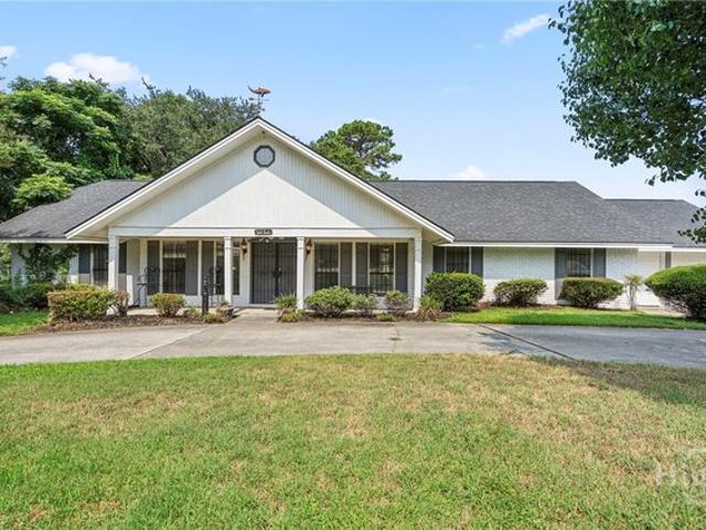 8811 Whitefield Ave, Savannah, GA 31406