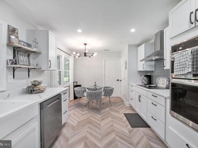 8812 Churchfield Lane