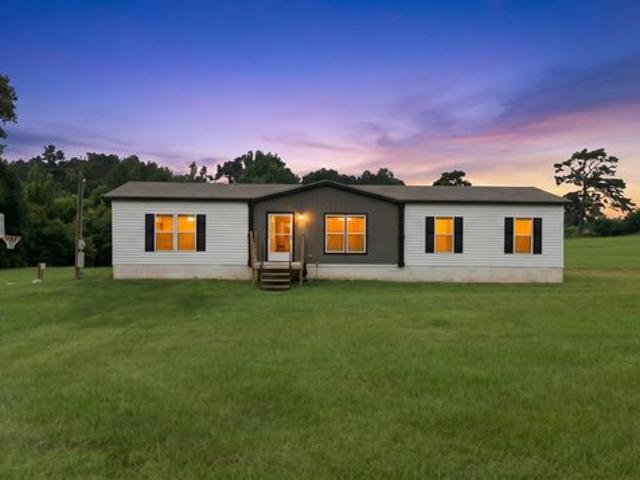 8813 County Road 454 S, Henderson, TX 75654