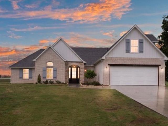 8813 E College St, Broken Arrow, OK 74014