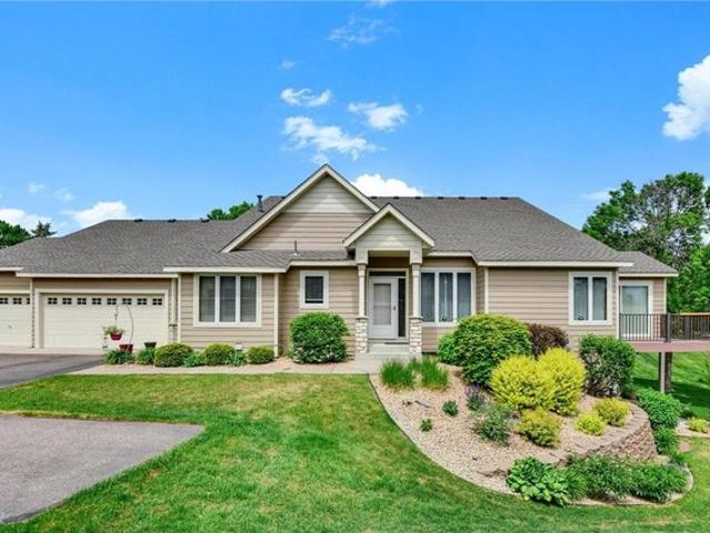 8813 Stonebrooke Ct, Woodbury, MN 55125