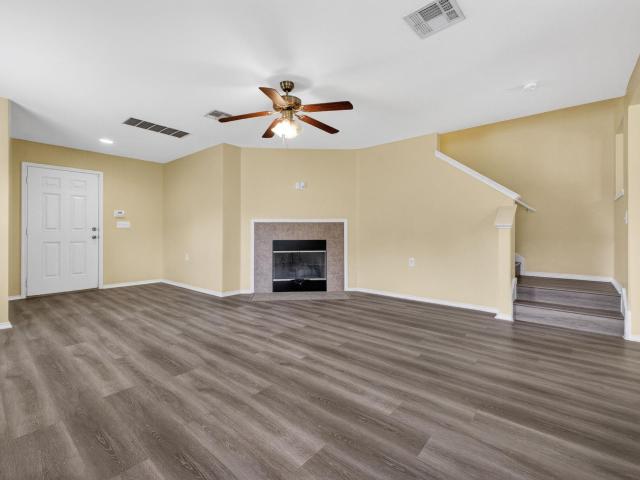 8813 Wiley Way