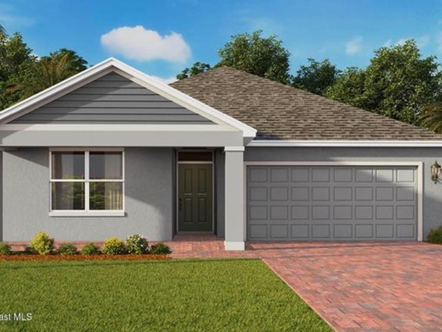 881 Carnival Rd SE, Palm Bay, FL 32909