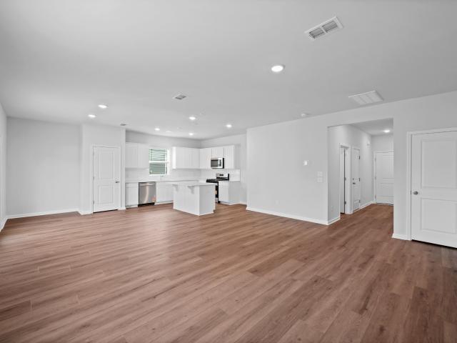 881 Meadowbrook Lane