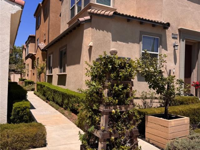 881 Pear Court
