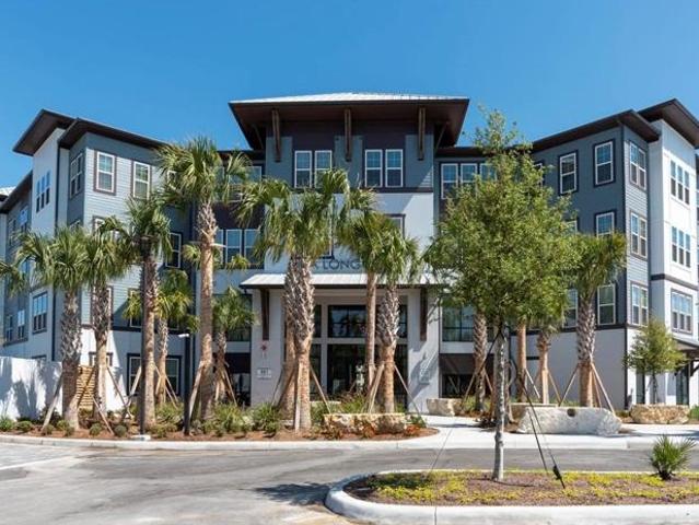 881 W Warren Ave, Longwood, FL 32750