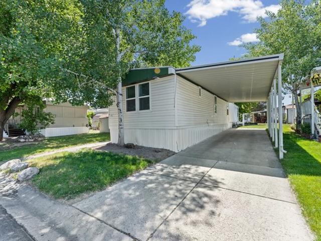 881 W Storm Mountain Dr, Taylorsville, UT 84123